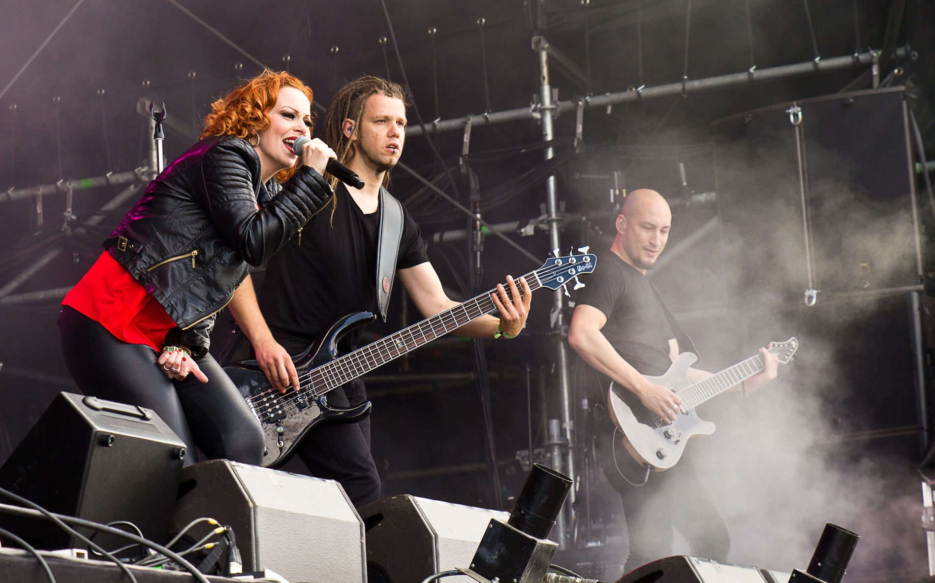 The Gentle Storm geeft concert in de Melkweg