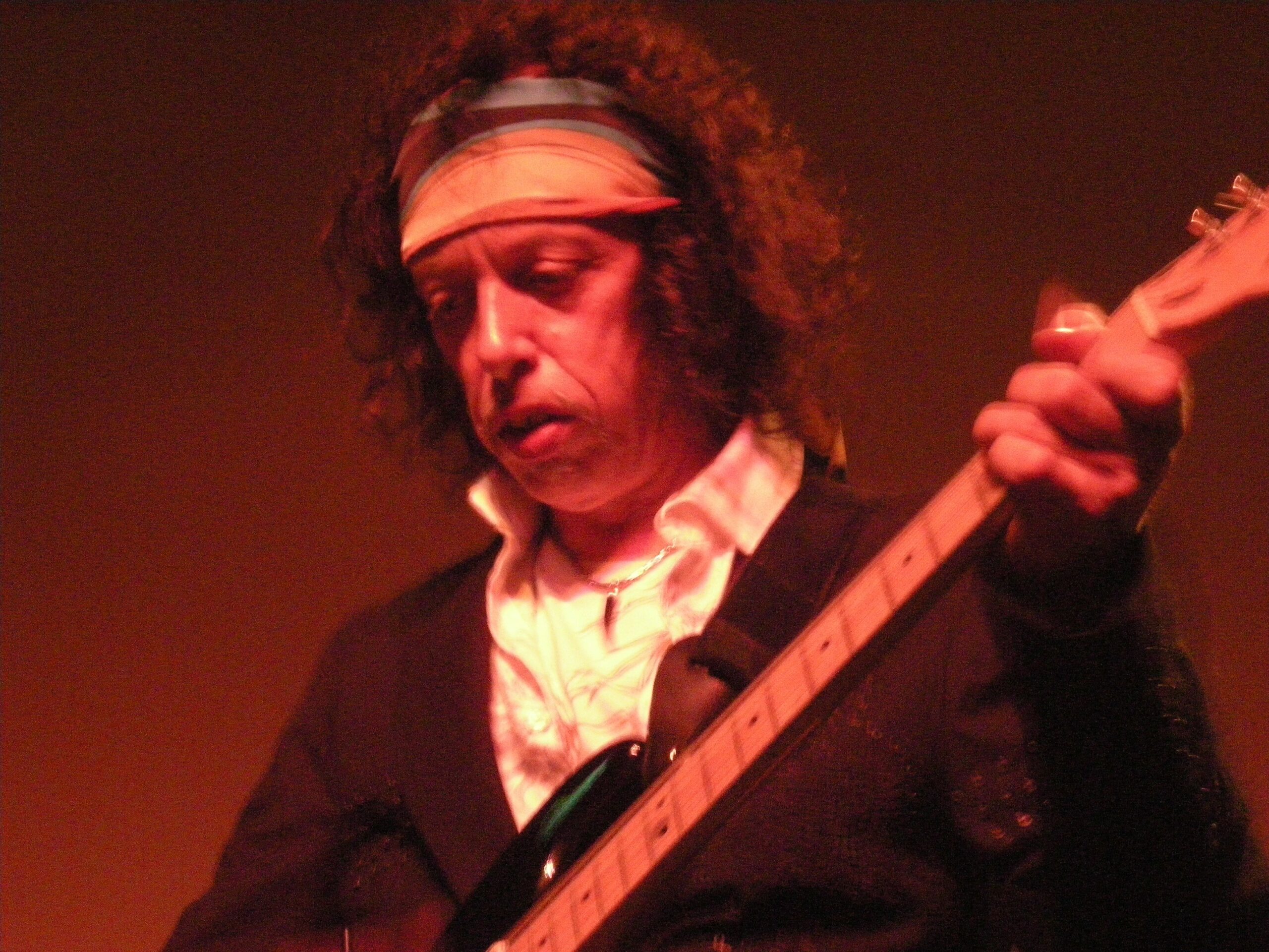 Randy Hansen met 'In The Loving Memory Of Jimi Hendrix' tour naar Nederland