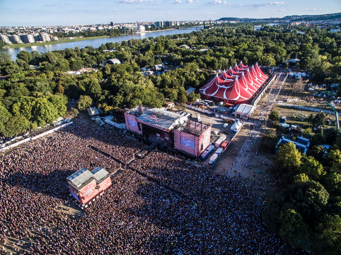 Sziget Festival bevestigt Kendrick Lamar, Kygo, Mumford & Sons en meer
